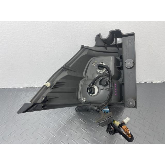 ステップワゴン RG1 右 テール ランプ ライト 33500-SLJ-J51 : 株式会社川島商会 ネット事業部 - 通販 - Yahoo!ショッピング