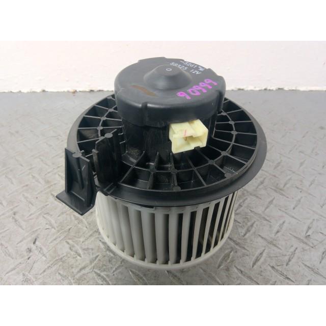 ノート E11 ブロア ファン モーター 27226-ED000 : 株式会社川島商会 ネット事業部 - 通販 - Yahoo!ショッピング