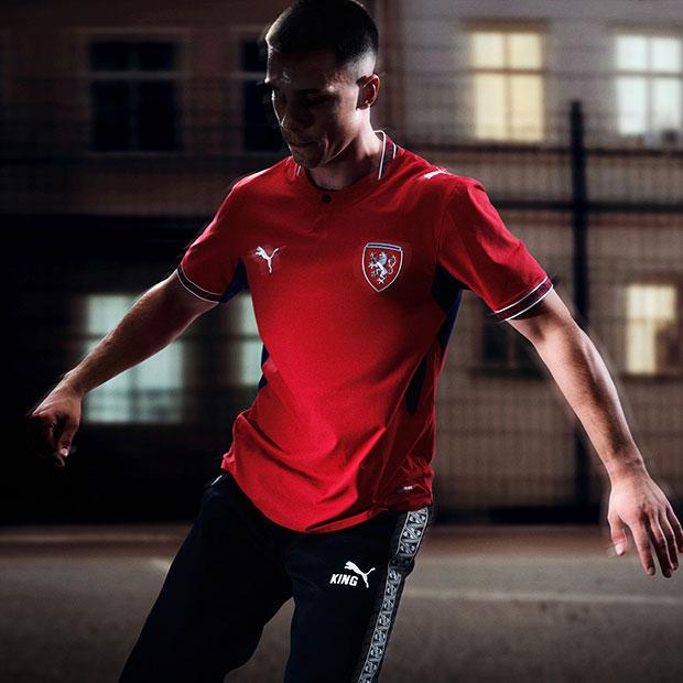 チェコ代表 2026 ホーム 半袖レプリカユニフォーム　【PUMA|プーマ】ナショナルチームレプリカウェアー783252-01 PUMA（プーマ） チェコ代表 2026 ホーム 半袖レプリカユニフォーム