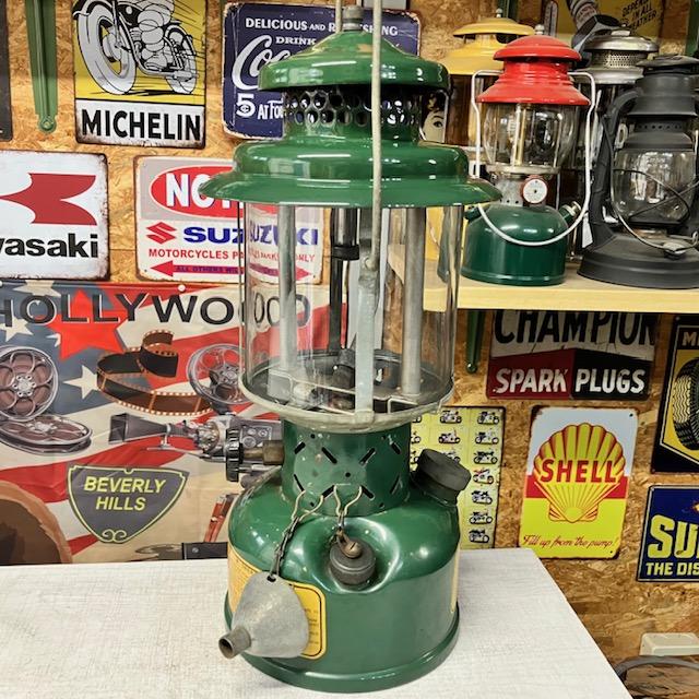 コールマン Coleman ランタン 1944年 252 TYPEII 超希少 ハンターグリーン GIランタン ミリタリーランタン 整備済み : 01905 : KIC GARAGE ヤフー店 ...