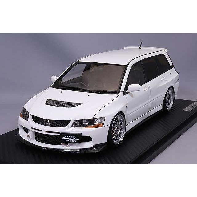 イグニッションモデル 1/18 三菱 ランサーエボリューション ワゴン (CT9W) ホワイト : キッドボックス Yahoo!店 - 通販 ...