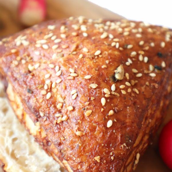 完全焼成済みドイツ産五穀入り三角ブレッツェル laugen multi-grain triangle pretzel : プレミアムデリカわた ...