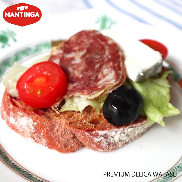 マンティンガ社製スペルト小麦とビートルート入りの手編みブレッド約384g Mantinga spelt bread with ...