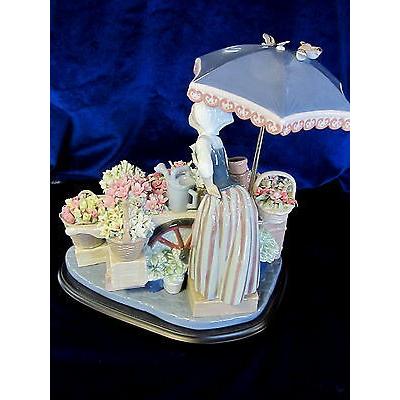 LLADRO（リヤドロ） LLADRO FLOWERS OF THE SEASON WOMAN FIGURINE #1454 BRAND ...
