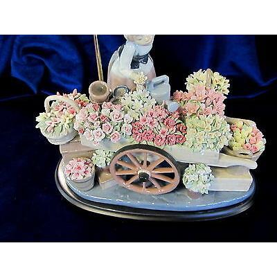 LLADRO リヤドロ FLOWERS OF THE SEASON WOMAN FIGURINE #1454 BRAND NIB LARGE ...
