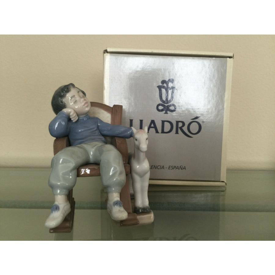 LLADRO リヤドロ Lladro All Tuckered Out Porcelain Figurine 01005846 - BNIB : 華商店 - 通販 - Yahoo!ショッピング