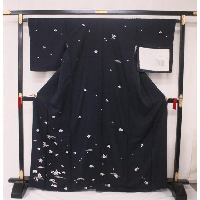 お仕立て上がり 0386 正絹 『滝泰』小紋 濃紺 梅・桜・亀・兎 : きもの 遊着苑 - 通販 - Yahoo!ショッピング