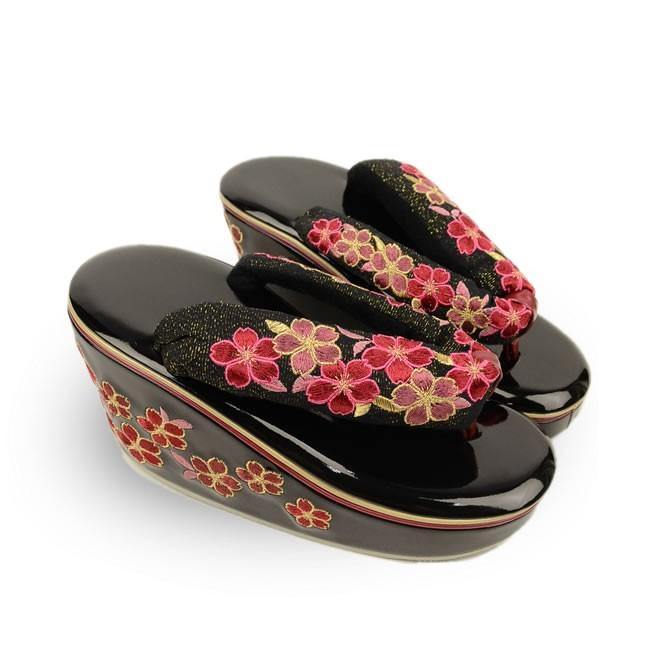 kimono cafe（キモノカフェ） 振袖 草履 ヒール草履 桜ラメ刺繍 黒