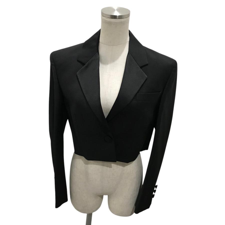 PRADA 【値下げ】PRADA クロップドジャケット P514M ブラック サイズ：36 (銀座店) : カインドオルYahoo!店 - 通販 - Yahoo!ショッピング