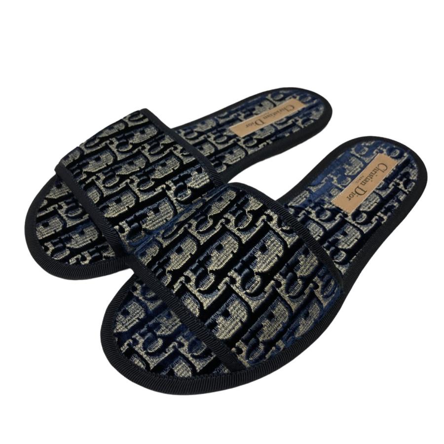 Christian Dior 【値下げ】Christian CHEZ MOIオブリークサンダル NT 0820 ネイビー サイズ：37(23cm) (中目黒店) : カインドオルYahoo!店 ...