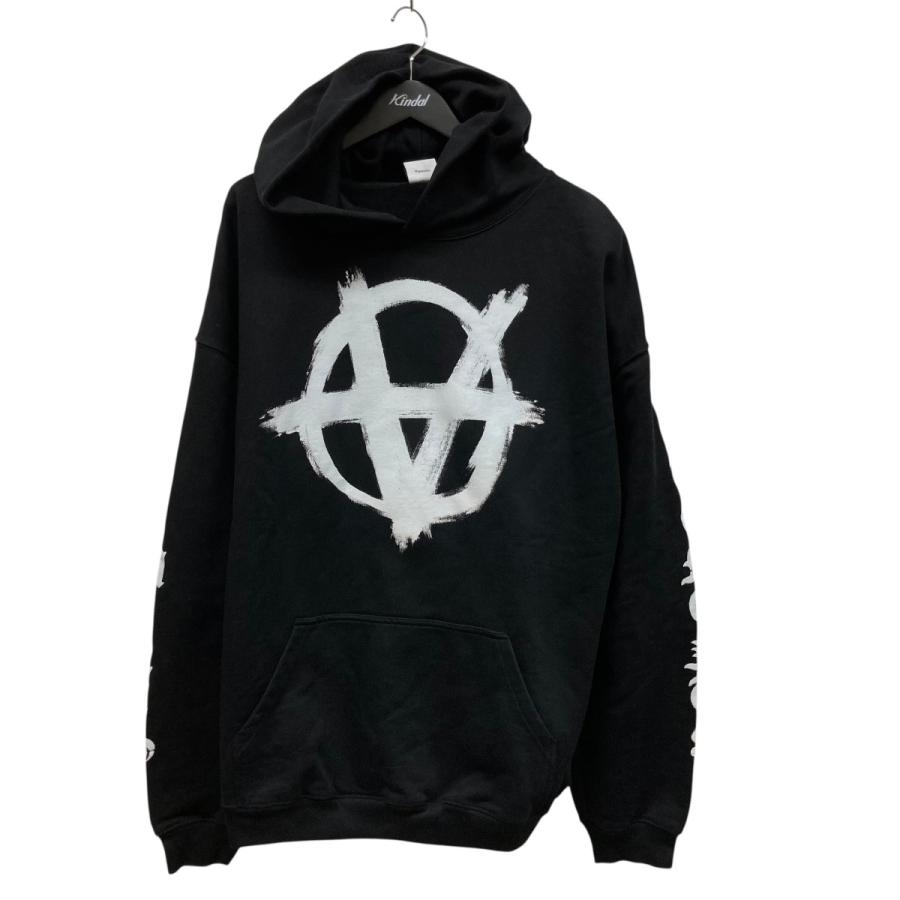 ヴェトモン VETEMENTS ANARCHY GOTHIC HOODIE アナーキープリントフーデッドパーカー UE51TR650B ブラック サイ : カインドオルYahoo!店 - 通販 ...