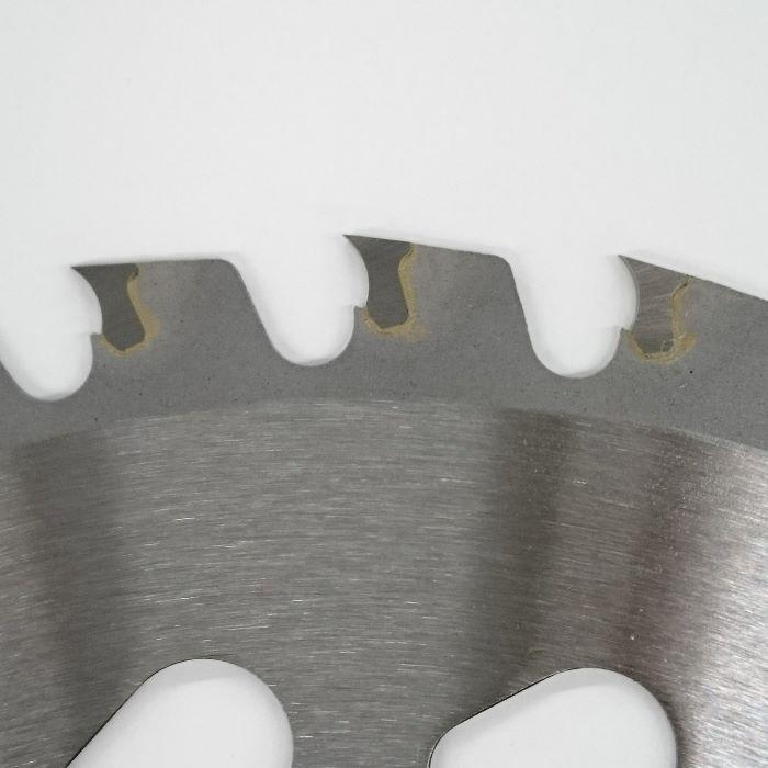 草刈用チップソー 255mm×36P (1枚) 刈払機用 草刈・山林下刈兼用 切れ味重視 埋め込み 軽量メッシュ 替刃 替え刃 草刈り : 金蔵web - 通販 - Yahoo!ショッピング