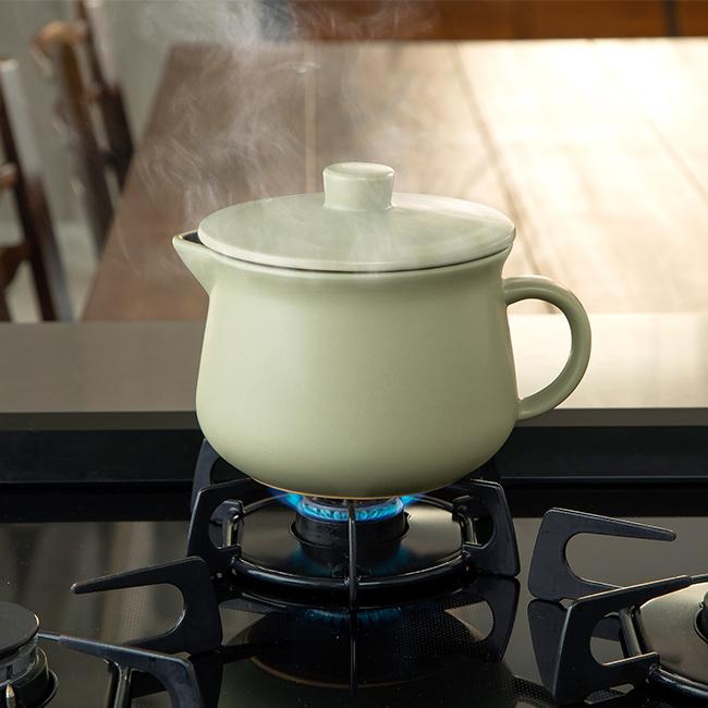 デリッシュギュッとポット(無水鍋 小鍋 片手鍋 ガス火 ガス 電子レンジ オーブン ガス対応 レンジ対応 無水調理 一人用) 1-2W ...