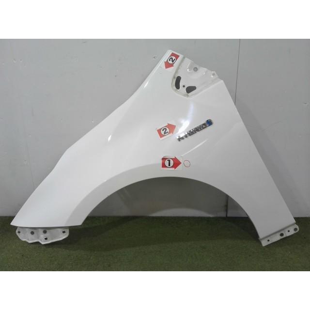 プリウス DAA-ZVW50 左フロントフェンダー 040 53802-47100 : キタグチ ヤフー店 - 通販 - Yahoo!ショッピング