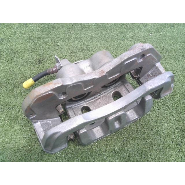 デリカスペースギア KD-PE8W 右フロント ブレーキ キャリパー MB858405 :000345665544330:キタグチ ヤフー店 ...