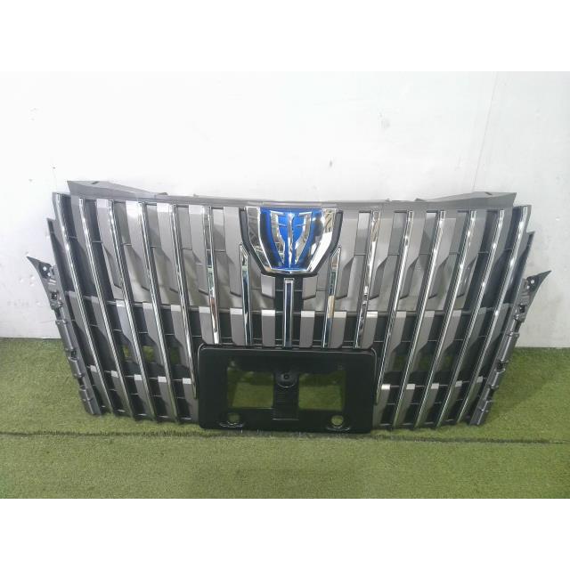 エスクァイア DAA-ZWR80G フロントグリル ラジエータグリル 53101-28630 : キタグチ ヤフー店 - 通販 - Yahoo ...