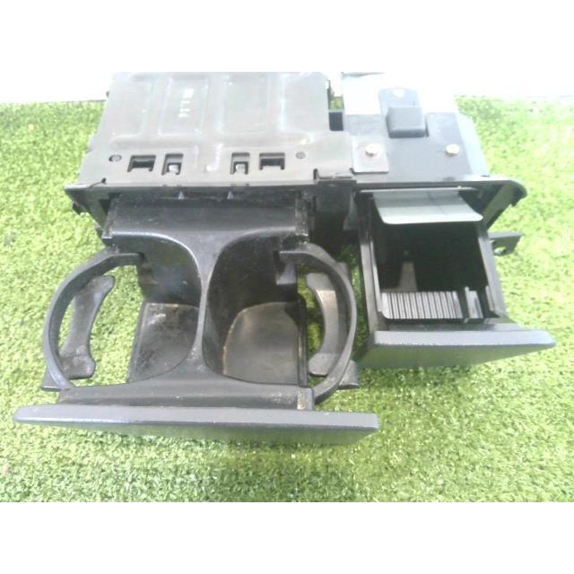 ステップワゴン CBA-RF7 ドリンクホルダー NH623M 77233-S7S-J01ZA : キタグチ ヤフー店 - 通販 - Yahoo!ショッピング