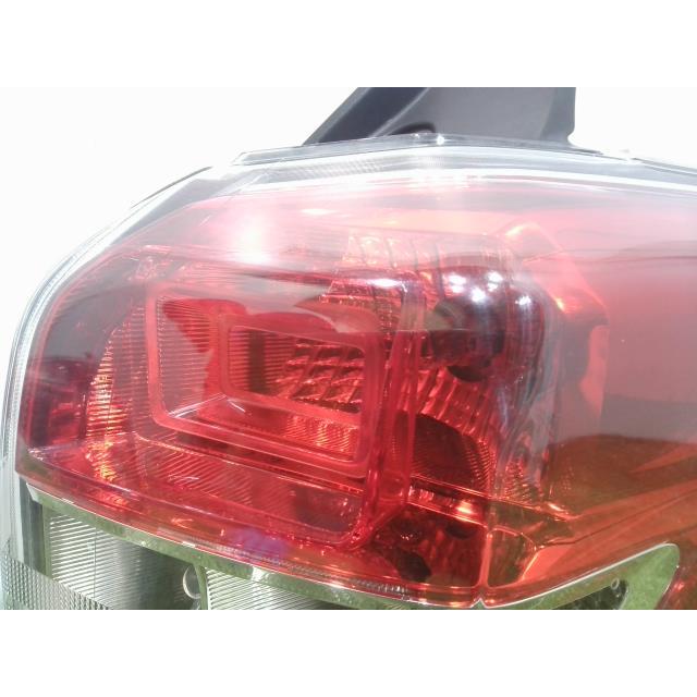 フォレスター DBA-SJ5 右テールランプ テールレンズ G1U 84912SG070 :202207031615500:キタグチ ヤフー店 - 通販 - Yahoo!ショッピング