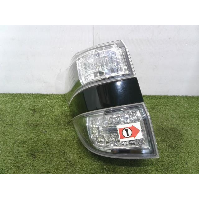 ヴェルファイア DBA-ANH20W 左テールランプ テールレンズ 202 81561-58090 : キタグチ ヤフー店 - 通販 - Yahoo!ショッピング