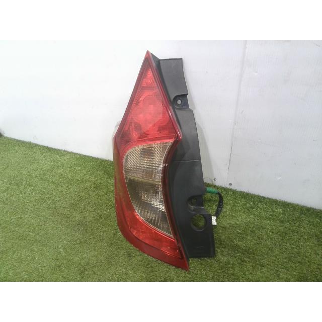 ノート DBA-E12 左テールランプ テールレンズ RAW 26555-3VA5B : 202210013015600 : キタグチ ヤフー店 - 通販 - Yahoo!ショッピング