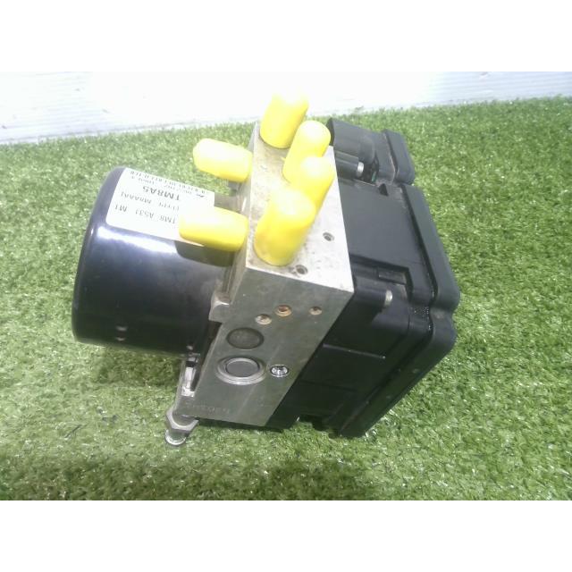 インサイト DAA-ZE2 ABSアクチュエーター NH737M 57110-TM8-A53 :202212045742500:キタグチ ヤフー店 - 通販 - Yahoo!ショッピング