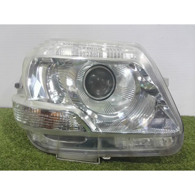 シエンタ(車) シエンタ DBA-NCP81G 右 ヘッドランプ ヘッドライトASSY 1G3 81110-52E50 : キタグチ ヤフー店 - 通販 - Yahoo!ショッピング