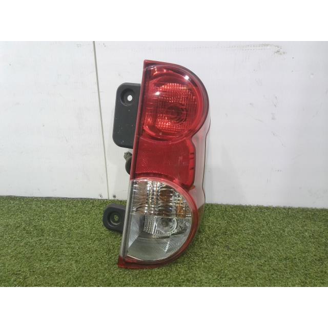 NV200バネット DBF-VM20 右 テールランプ テールレンズ QM1 26550-JX00A : キタグチ ヤフー店 - 通販 ...