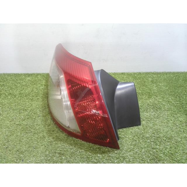 ギャランフォルティス DBA-CX4A 左 テールランプ テールレンズ D06 8330A277 : キタグチ ヤフー店 - 通販 - Yahoo!ショッピング