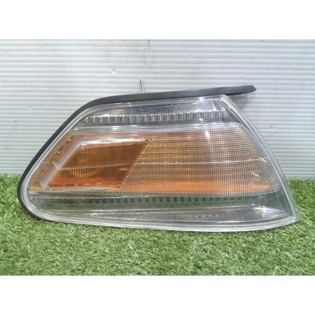 マークII GF-GX100 右クリアランスランプ スモールランプ 28Y 81730-22150 :202303066511000:キタグチ ヤフー店 - 通販 - Yahoo!ショッピング