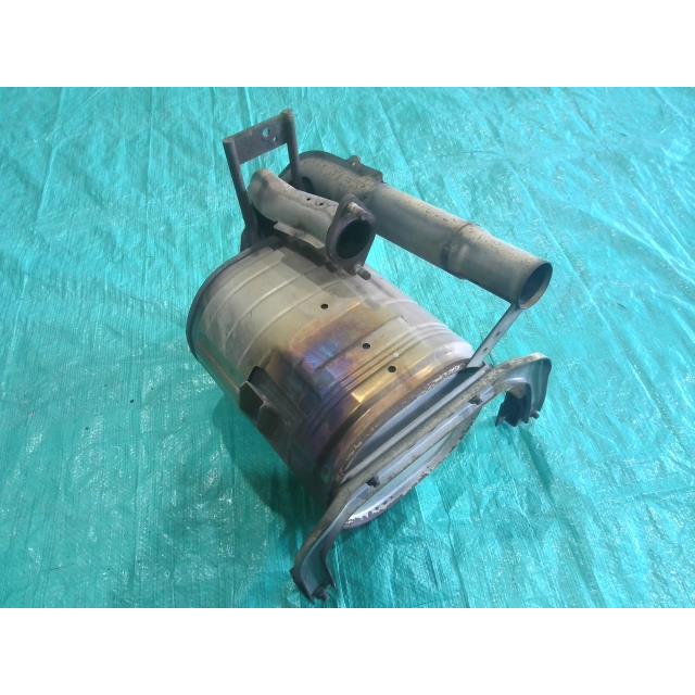 サンバー LE-TV1 リアマフラー 51E 44305TC090 : 202304073922500 : キタグチ ヤフー店 - 通販 - Yahoo!ショッピング