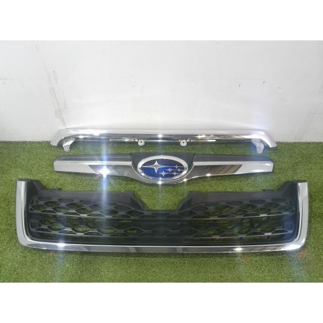 フォレスター スバル SJ5 SJG 前期 純正 フロントグリル 3点セット 91121SG040 91121SG050 91121SG010 ...