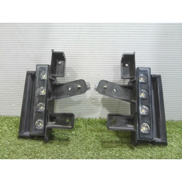 日産 H27年式 B21A デイズルークス 純正 LED デイライト 左右セット 62278-8A04B 62279-8A04B : キタグチ ...