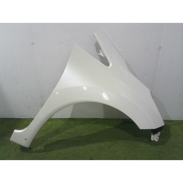 ノート DBA-E12 右フロントフェンダー QAB F3100-5VAMA : キタグチ ヤフー店 - 通販 - Yahoo!ショッピング