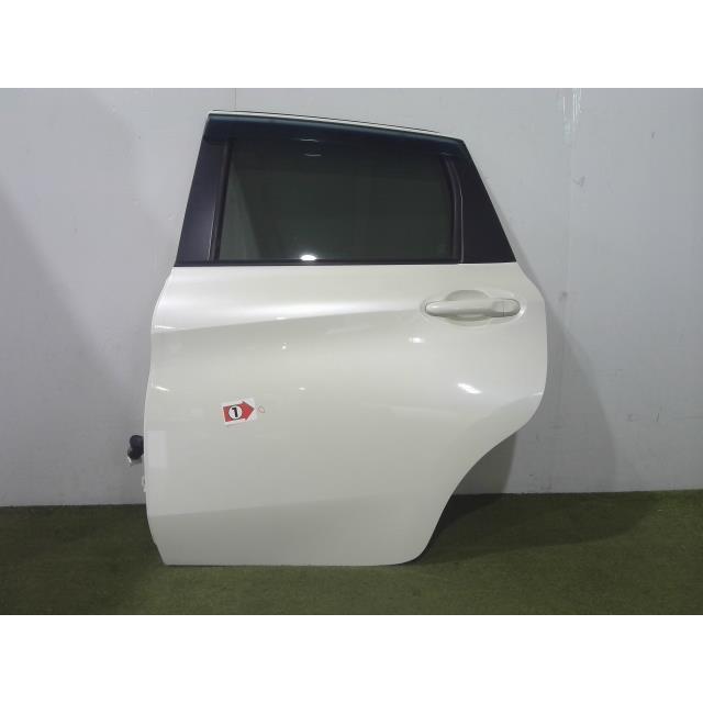 ノート DBA-E12 左リアドアASSY QAB H210A-3VAMA : キタグチ ヤフー店 - 通販 - Yahoo!ショッピング