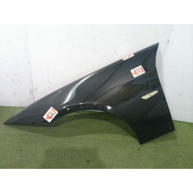 BMW 3シリーズ LBA-US20 左フロントフェンダー 41357135679 : キタグチ ヤフー店 - 通販 - Yahoo!ショッピング