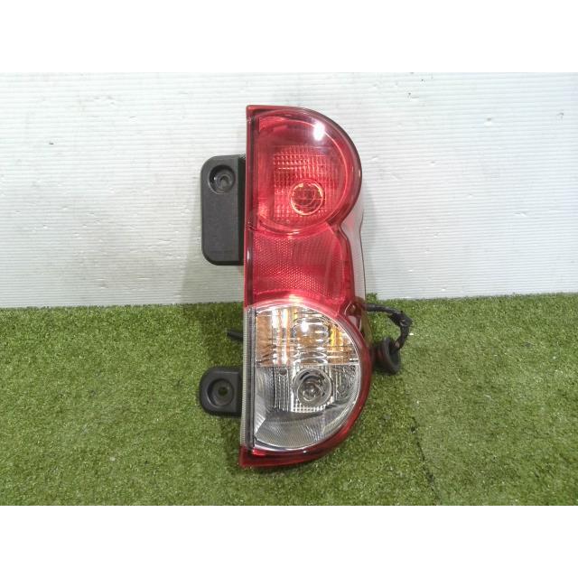 NV200バネット DBA-M20 右 テールランプ テールレンズ K23 26550-JX00A : 202406022715500 : キ ...