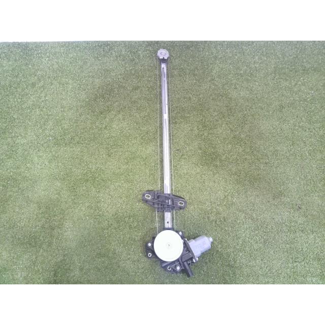 N-BOX N−BOX ＋ DBA-JF1 右フロントドアレギュレータ・モーター NH624P 72210-TY0-003 : キタグチ ...