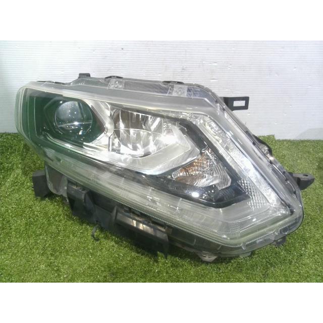 エクストレイル DAA-HT32 右 ヘッドランプ ヘッドライトASSY G41 26010-4CA6D :202407013310800:キ ...