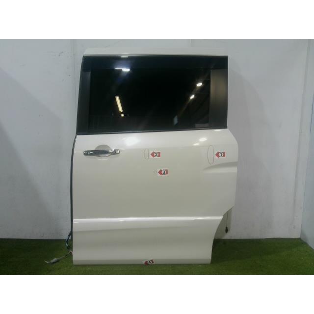 セレナ DAA-HFC26 左リアドアASSY QAB H210A-1VNAD : キタグチ ヤフー店 - 通販 - Yahoo!ショッピング
