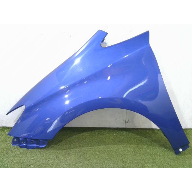 ウィッシュ DBA-ZGE20G 左フロントフェンダー 8V9 53812-68060 : 202407028810700 : キタグチ ...