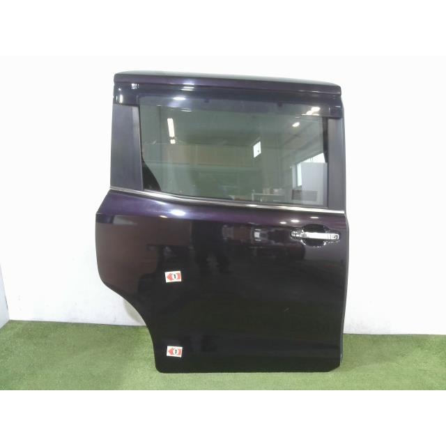 エスクァイア DAA-ZWR80G 右リアドアASSY 3R9 67003-28650 : 202410060813300 : キタグチ ヤフー店 - 通販 - Yahoo!ショッピング