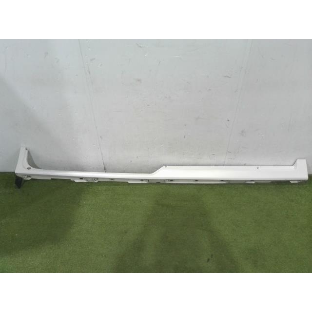エスクァイア DAA-ZWR80G 右サイドステップ 070 75850-28050-A0 : キタグチ ヤフー店 - 通販 - Yahoo ...