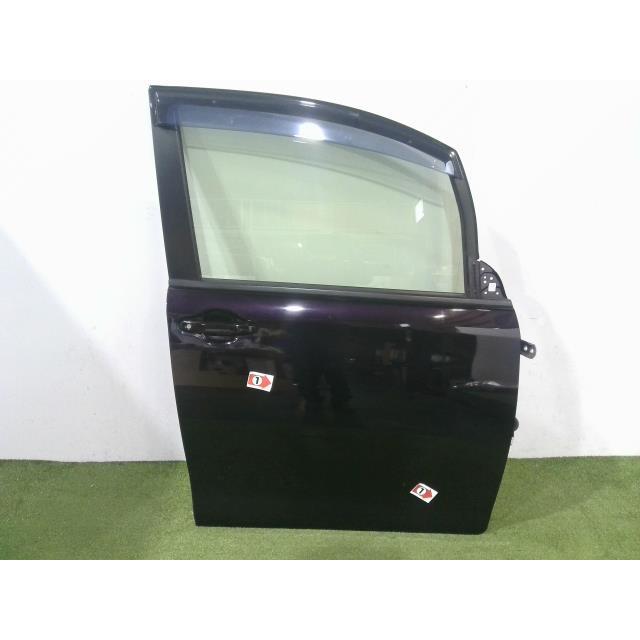 NOAH ノア DAA-ZWR80G 右フロントドアASSY 3R9 67001-28250 : キタグチ ヤフー店 - 通販 - Yahoo!ショッピング