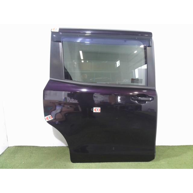 NOAH ノア DAA-ZWR80G 右リアドアASSY 3R9 67003-28650 : キタグチ ヤフー店 - 通販 - Yahoo!ショッピング