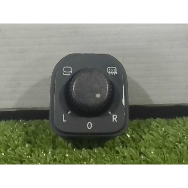 VW フォルクスワーゲン ゴルフ5 オクターヴ 1KBLP H19年 右H 純正 ドアミラースイッチ 1K0959565J : キタグチ ...