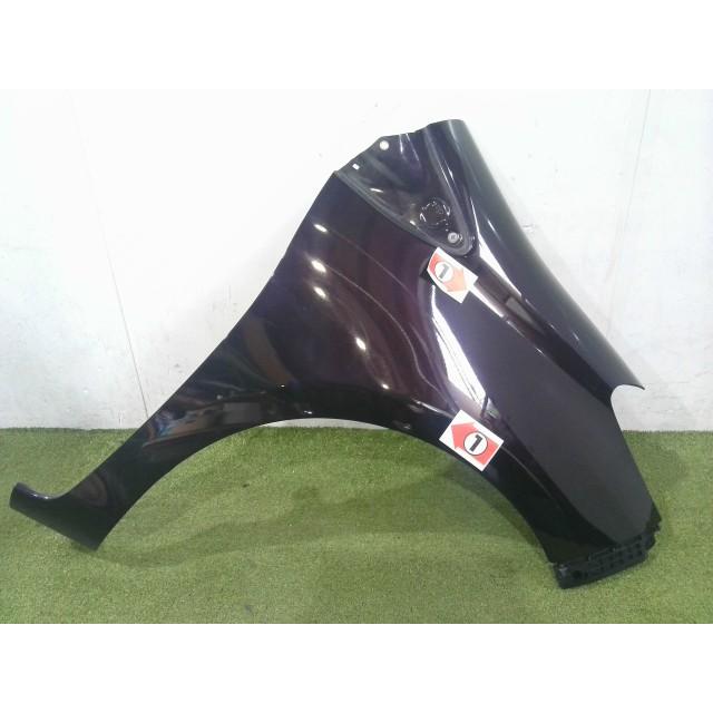 ヴィッツ DBA-NSP135 右フロントフェンダー 3R9 53811-52390 : キタグチ ヤフー店 - 通販 - Yahoo!ショッピング