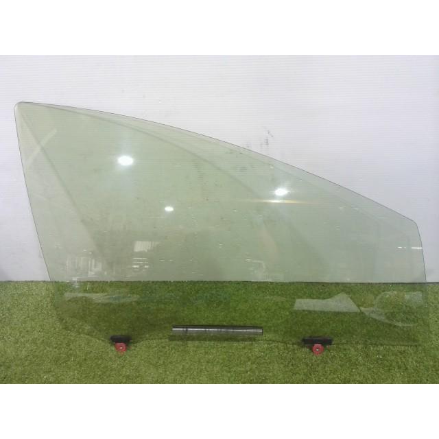 アクア DAA-NHP10 右フロントドアガラス 1F7 68101-52040 : キタグチ ヤフー店 - 通販 - Yahoo!ショッピング