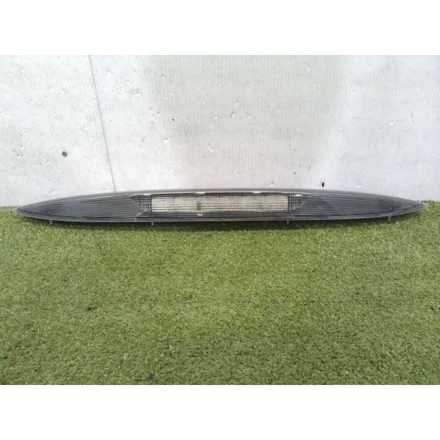 セレナ DAA-HFC26 ハイマウントストップランプ 26590-1VM0D : キタグチ ヤフー店 - 通販 - Yahoo!ショッピング