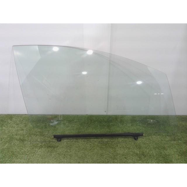 プリウス DAA-ZVW51 右フロントドアガラス 218 68101-47230 : キタグチ ヤフー店 - 通販 - Yahoo!ショッピング