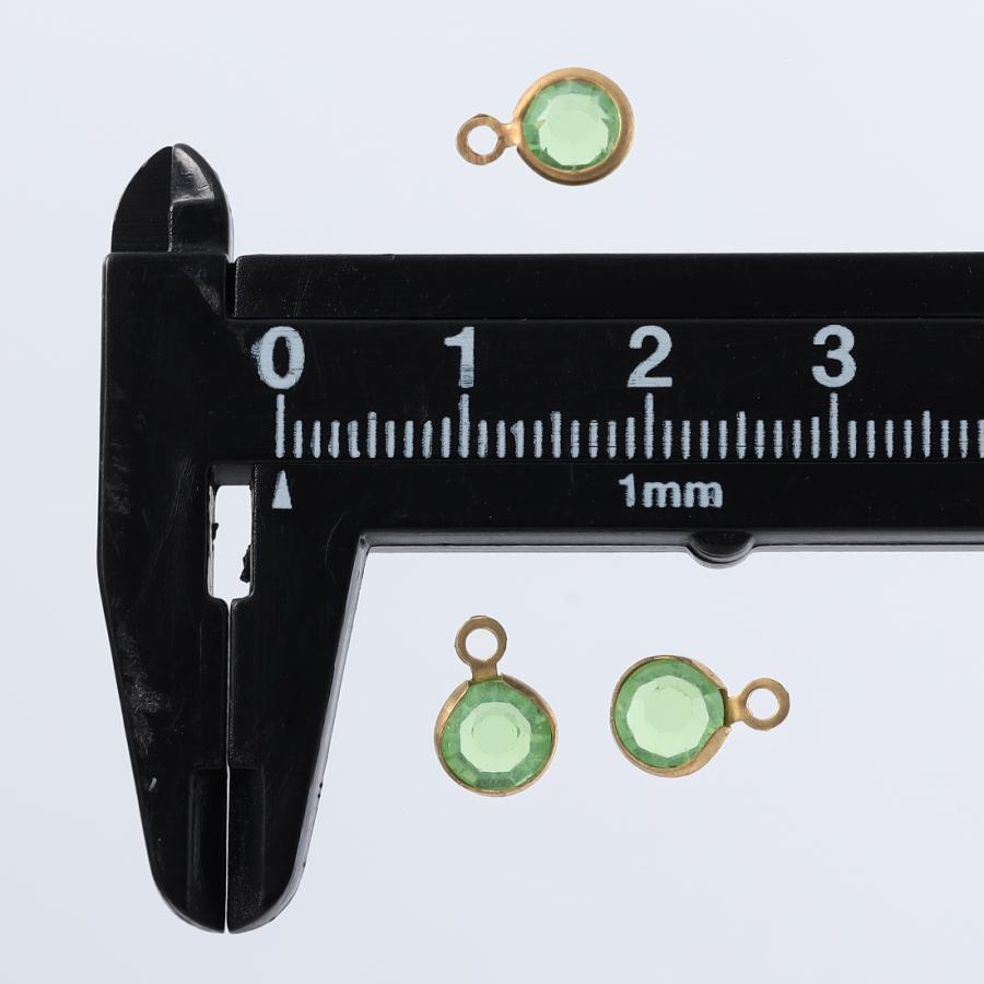 チャーム 丸 6mm ガラスストーン 50個 カン付き グリーン 緑 ラウンド アクセサリートップ まる アクセサリー パーツ AP2073 ...